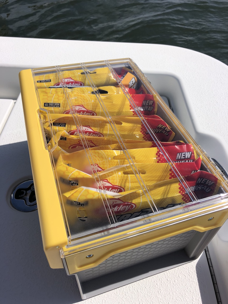 Plano PLASE800 Edge Master Plastics | Sportfishtackle.com